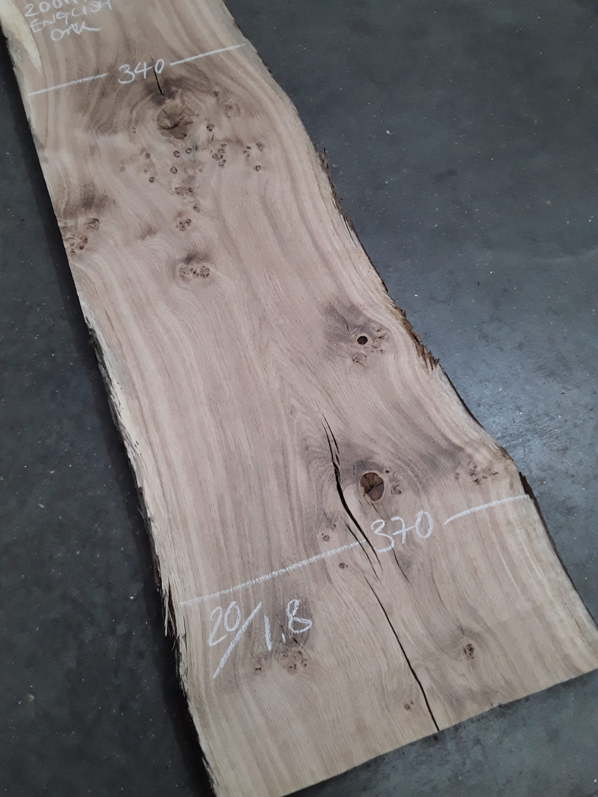 Oak – 20 mm x 330 mm x 1.8 m – The Timber Rack