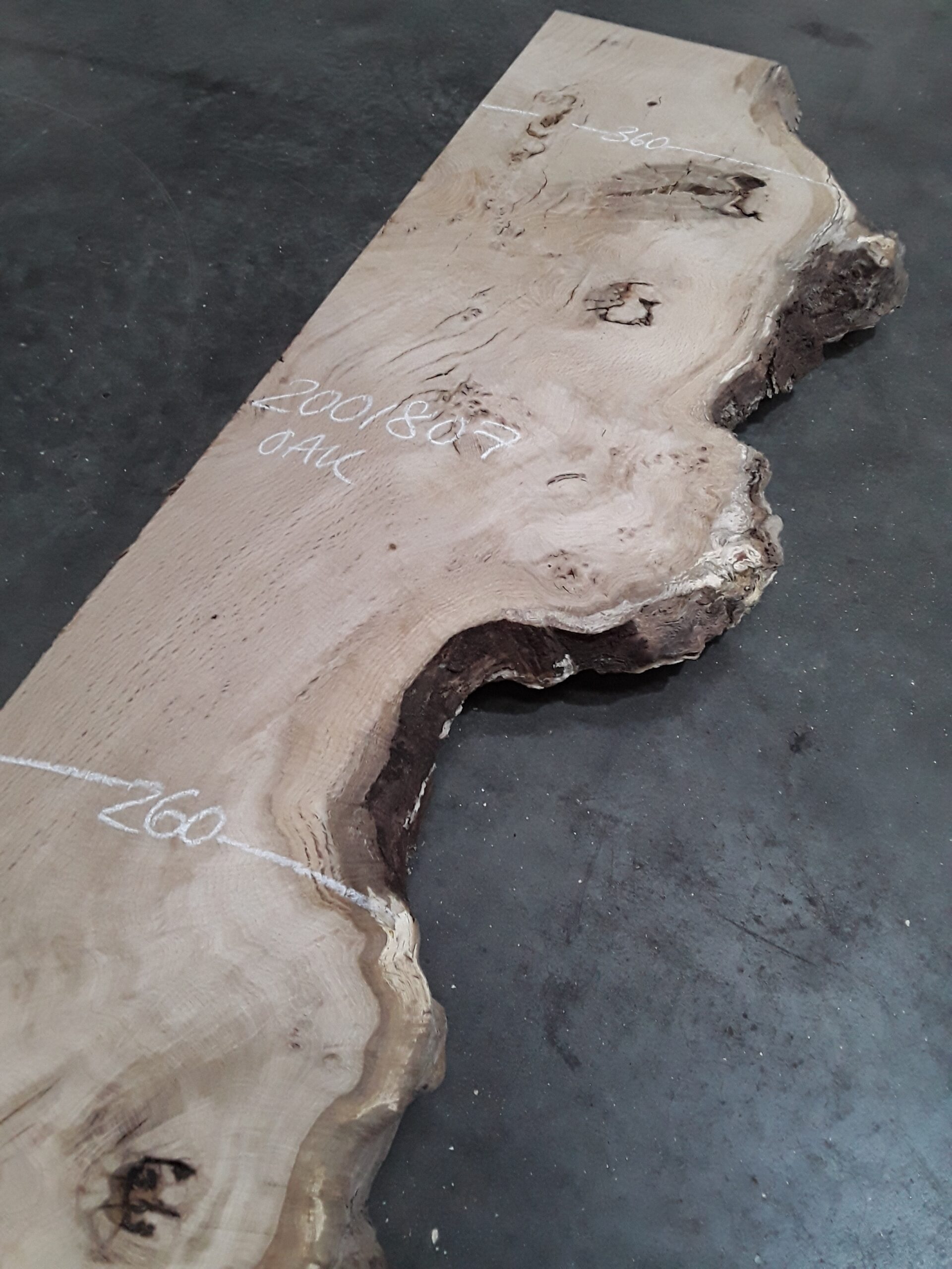 Oak – 35 mm x 360 mm x 1.9 m – The Timber Rack